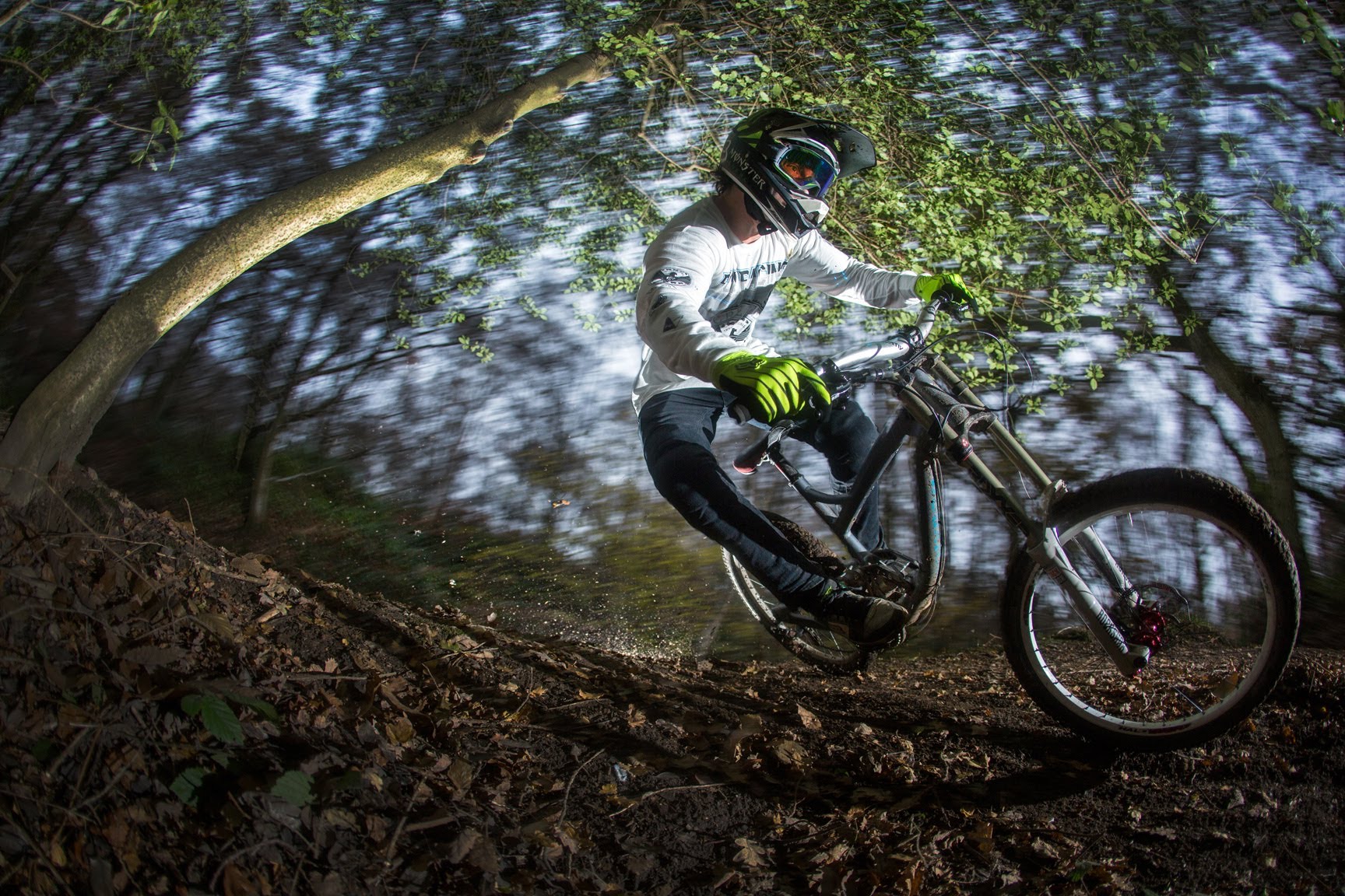 Vídeo: Este es Sam Reynolds