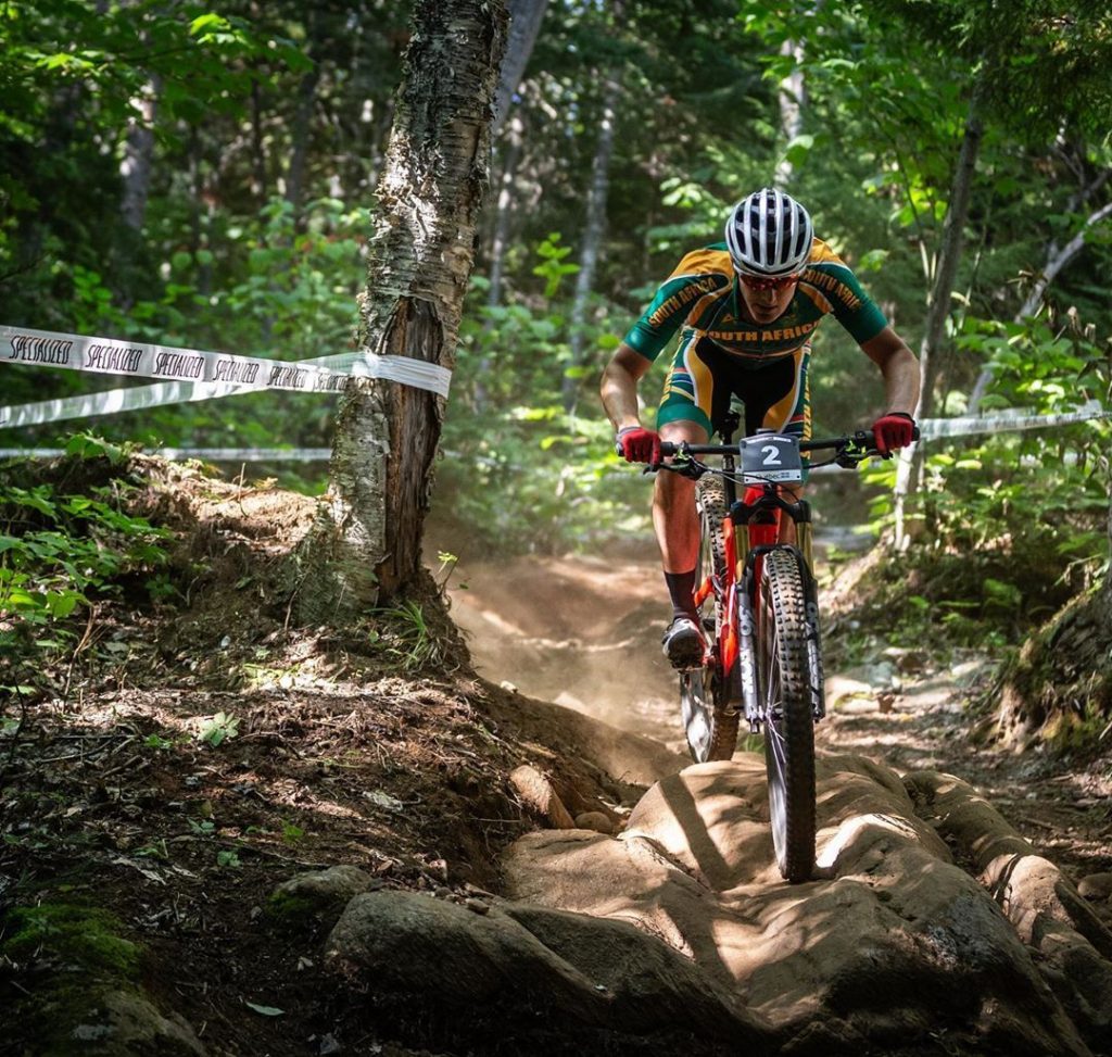 Alan Hatherly es el 1er campeón del mundo de E-MTB de la historia