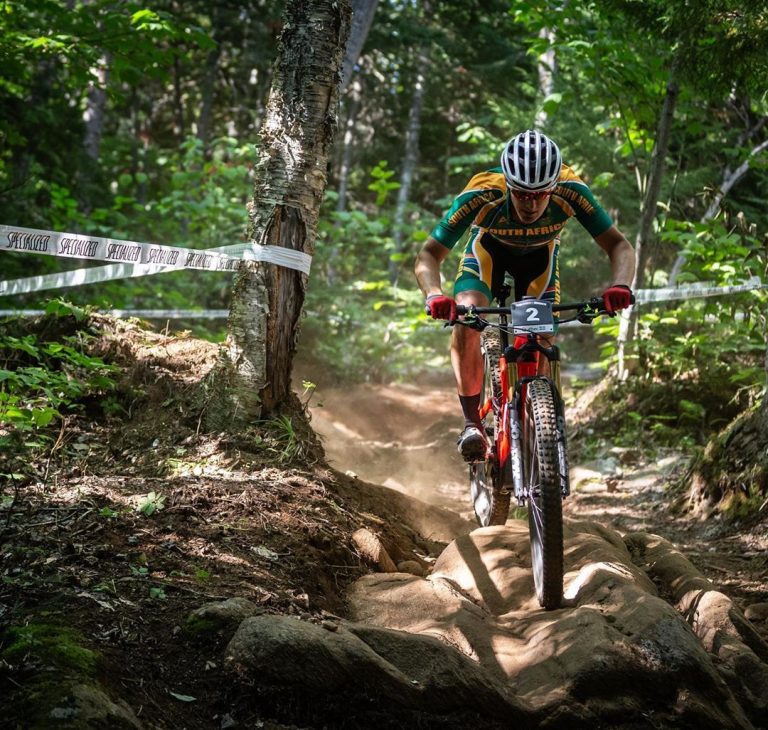 Alan Hatherly es el 1er campeón del mundo de E-MTB de la historia