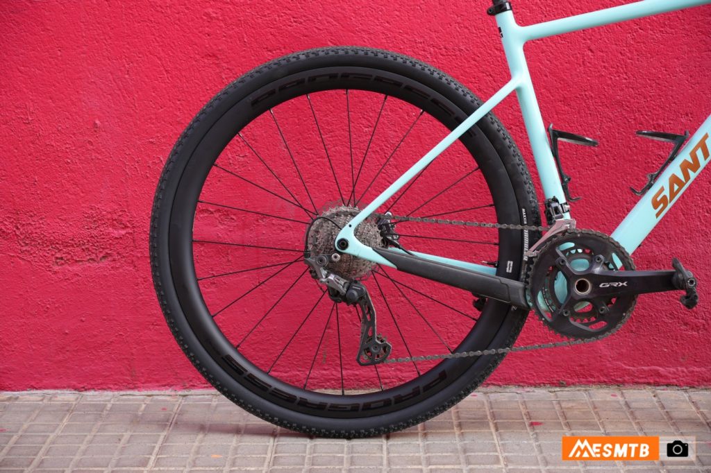Ruedas de carbono para gravel Progress GR40: peso, precio y test