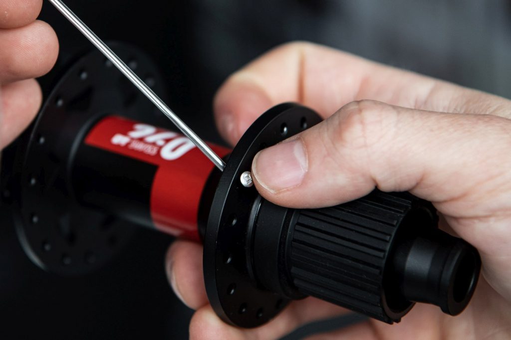 Nuevos radios DT Revolite, los más resistentes de su gama de MTB