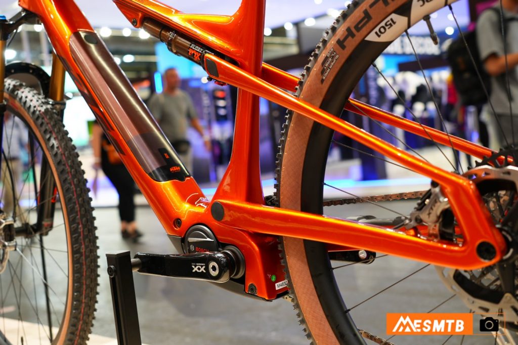 KTM Macina Scarp SX: su nueva e-bike ligera de 17 kg, 140 mm de ...