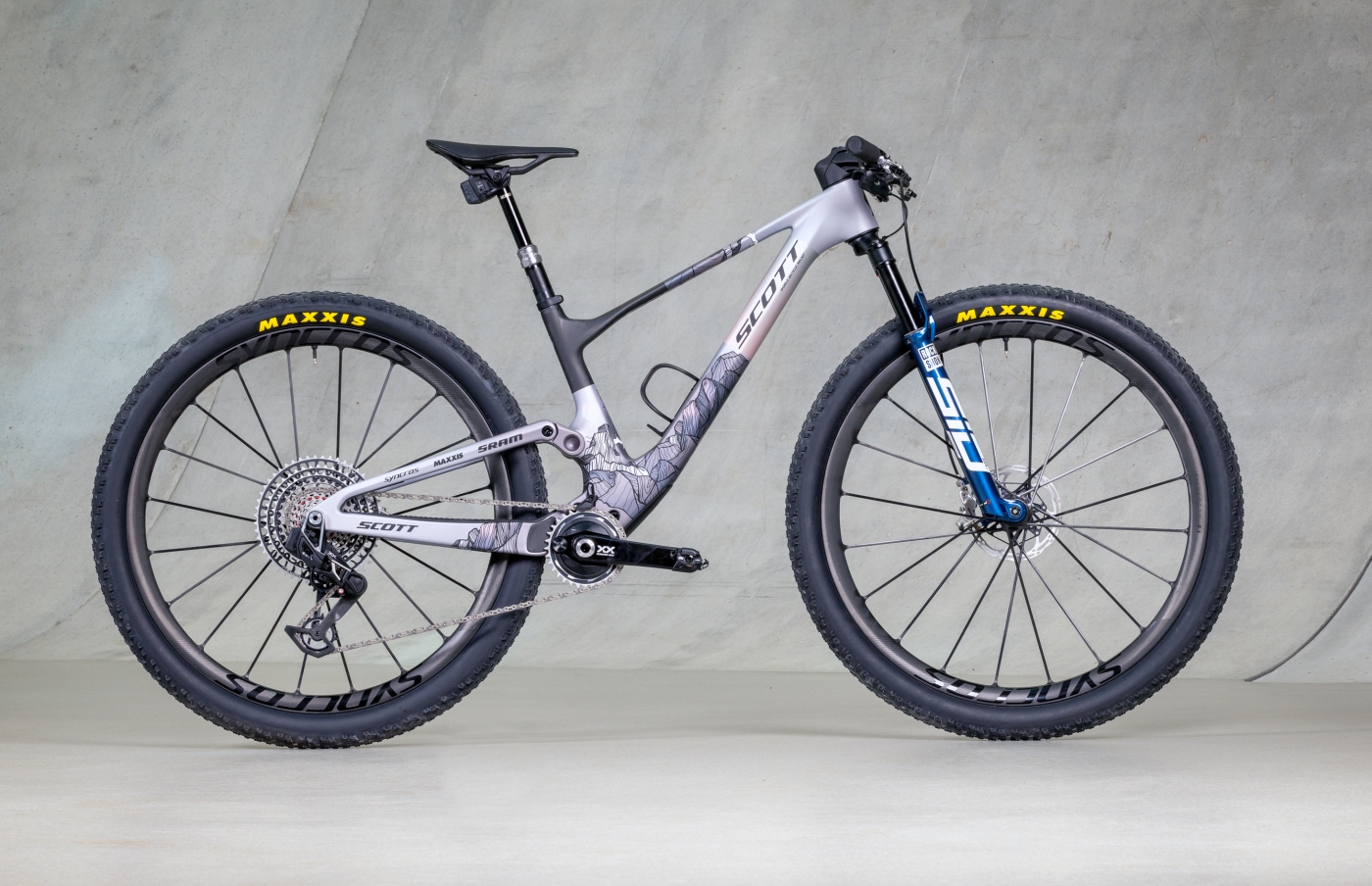 Así es la Scott Spark RC WBR de Kate Courtney para el Mundial (que ...