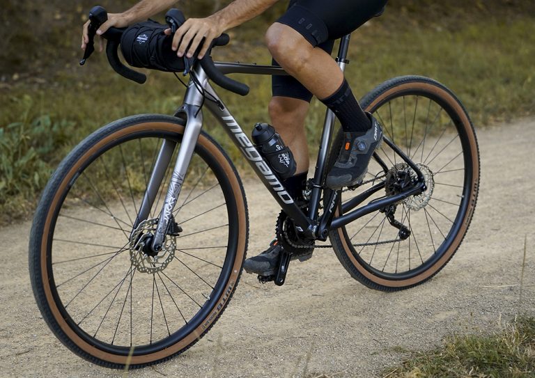 Nueva Megamo Jakar 2025, la renovación de la gravel ideal para debutar ...