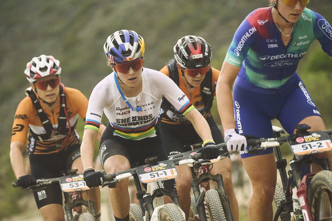 Vídeo etapa 2 Absa Cape Epic 2026, 23 minutos con la mejor acción